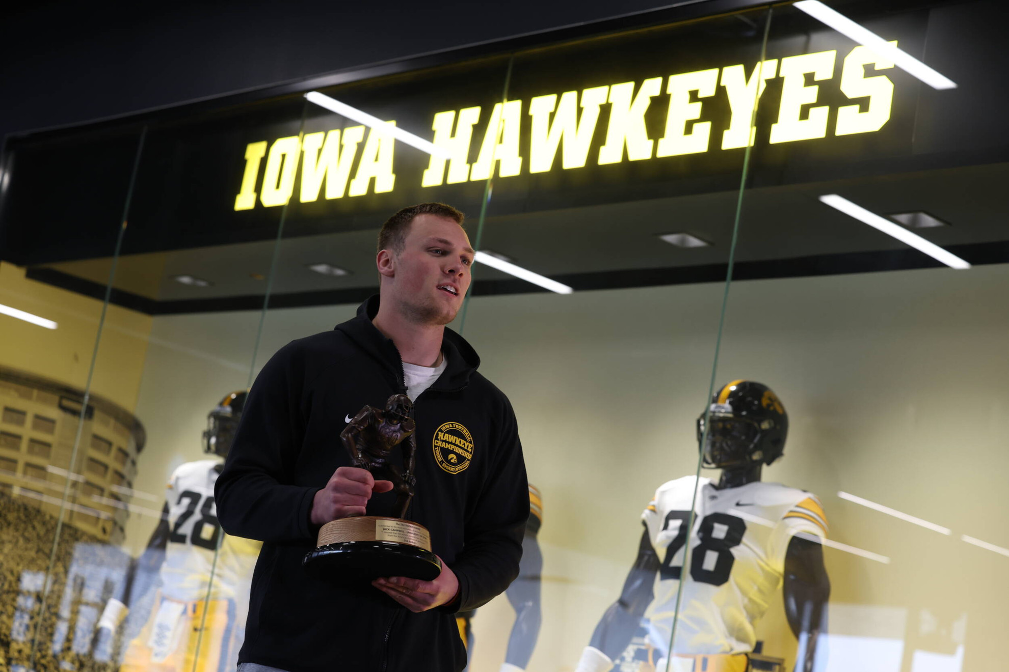 Campbell Earns Butkus Award - Iowa Hawkeyes Athletics - Official ...