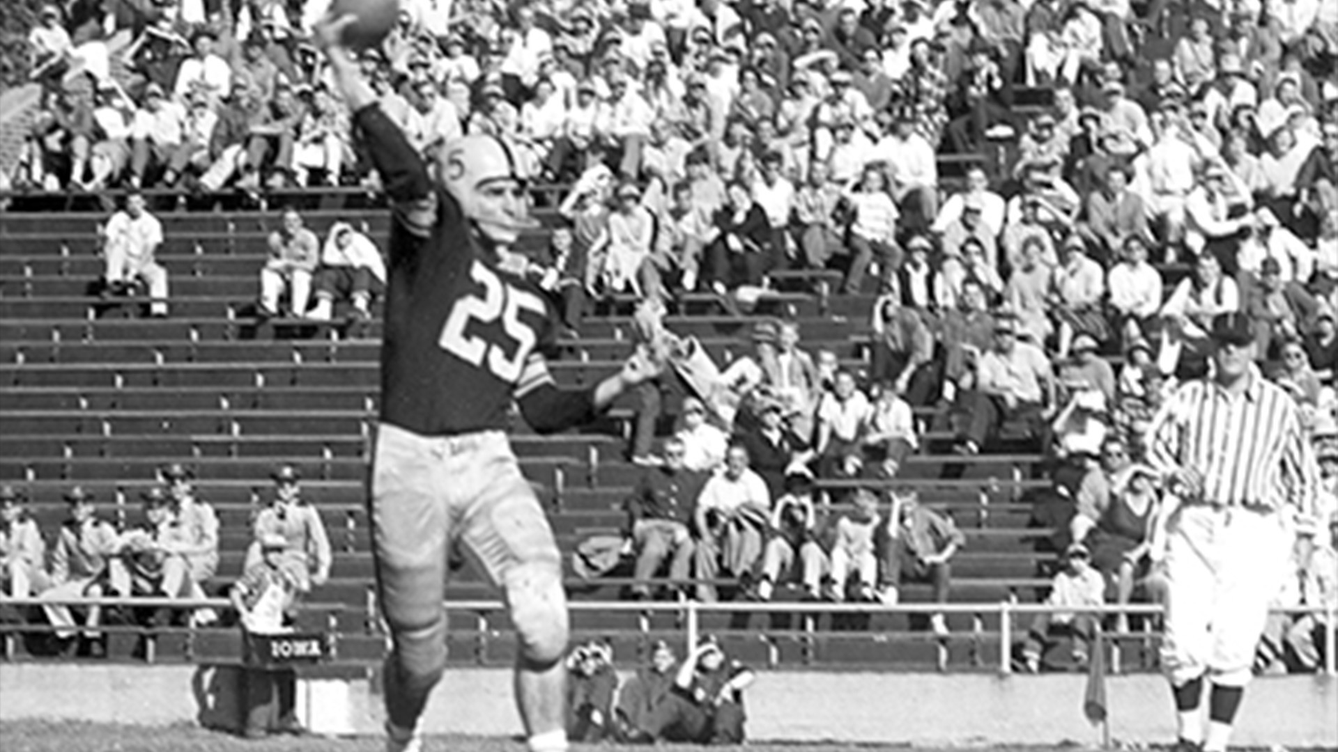 Humble Duncan Shined Bright as Hawkeyes’ Decorated Quarterback - Iowa ...