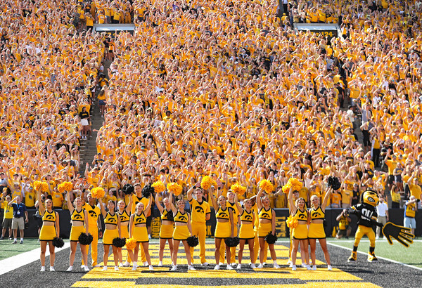 The Hawkeye Wave – University of Iowa Athletics