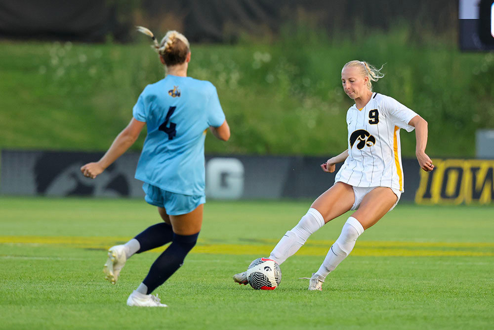 Photos: Iowa Soccer vs Kansas City – University of Iowa Athletics