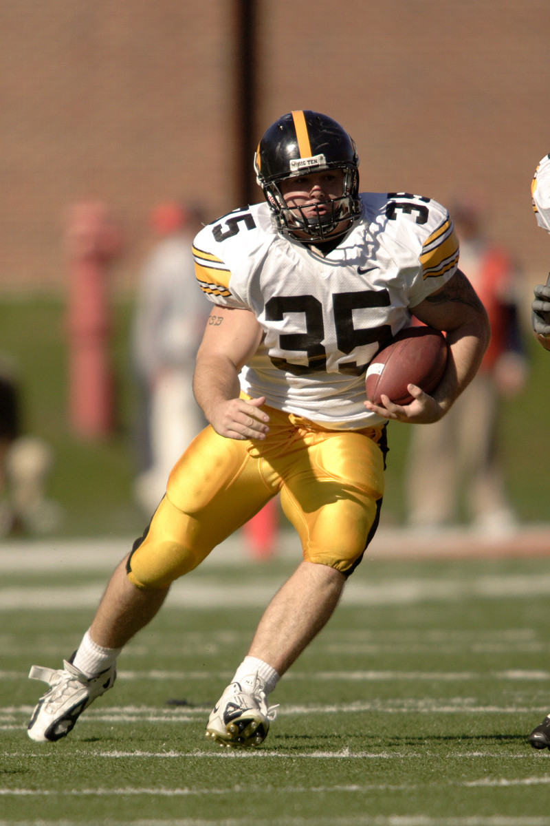 Alamo Bowl Countdown: Tom Busch – University of Iowa Athletics