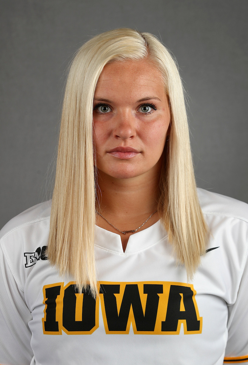 Sarah Lehman - Softball 2018-19 - Iowa Hawkeyes Athletics - Official ...