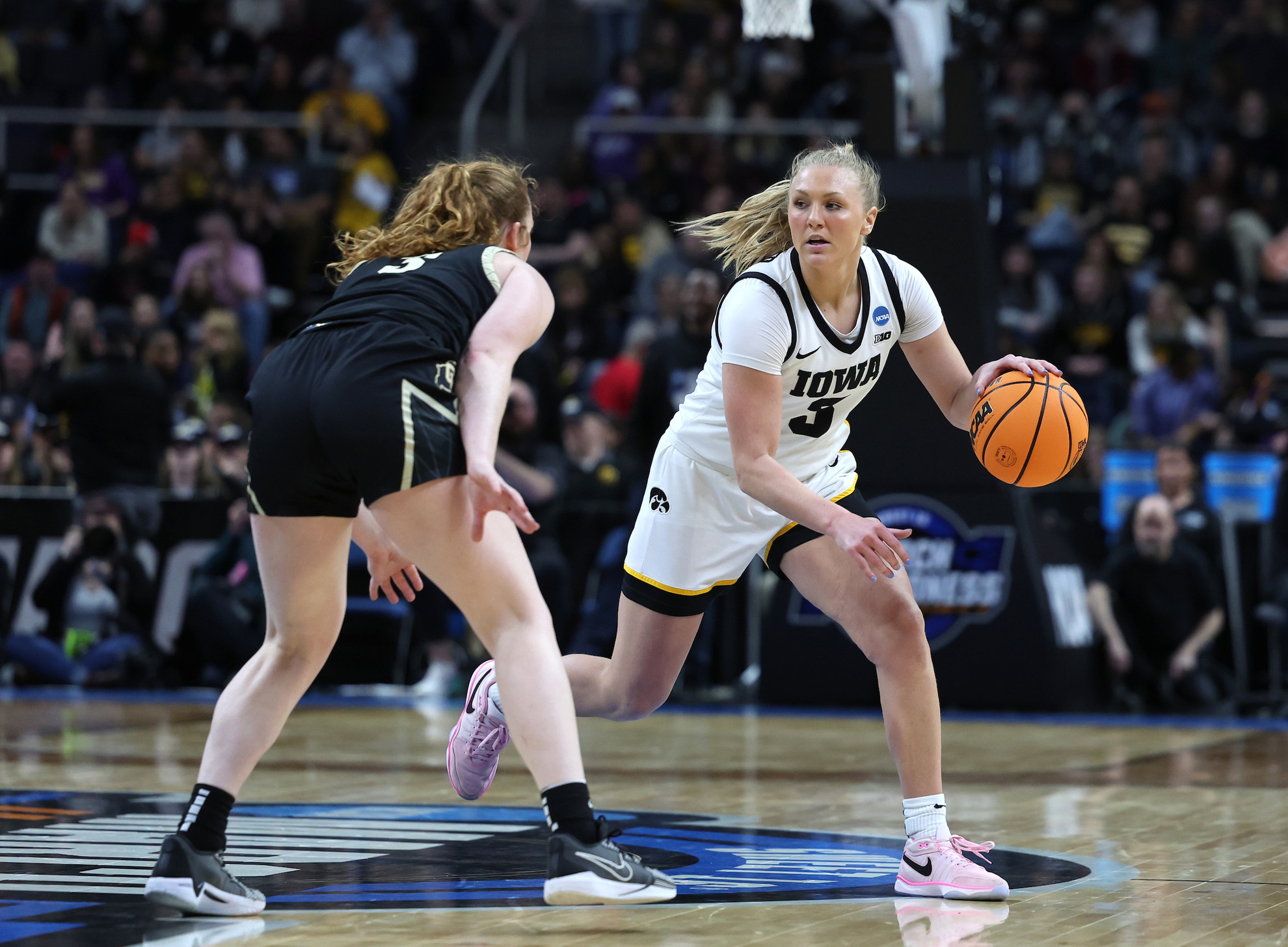 Sydney Affolter Sidelined with Leg Injury - Iowa Hawkeyes Athletics ...