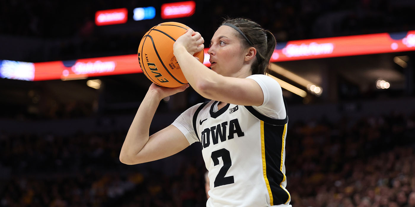 Taylor McCabe – University of Iowa Athletics