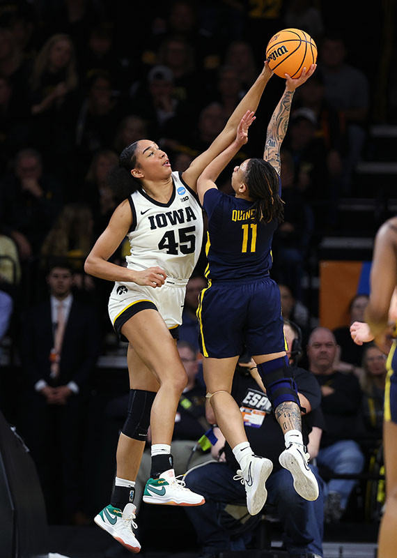 Iowa Hawkeyes Women's Basketball Tickets