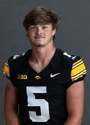 Teegan Davis - Football 2025-26 - Iowa Hawkeyes Athletics - Official ...