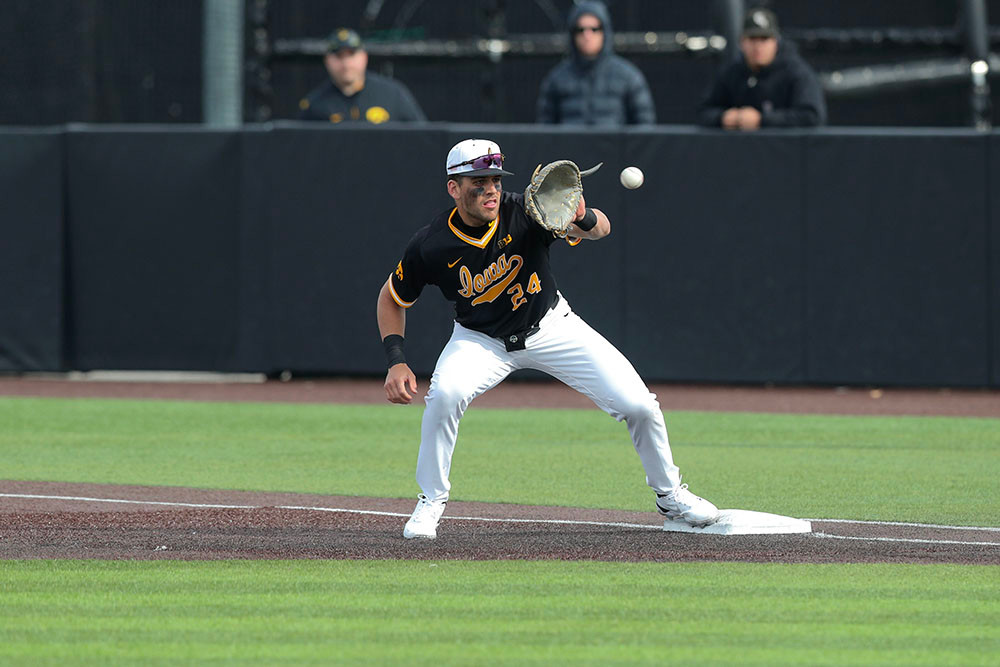 Photos: Iowa Baseball vs St. Thomas – 3.15.23 – University of Iowa ...