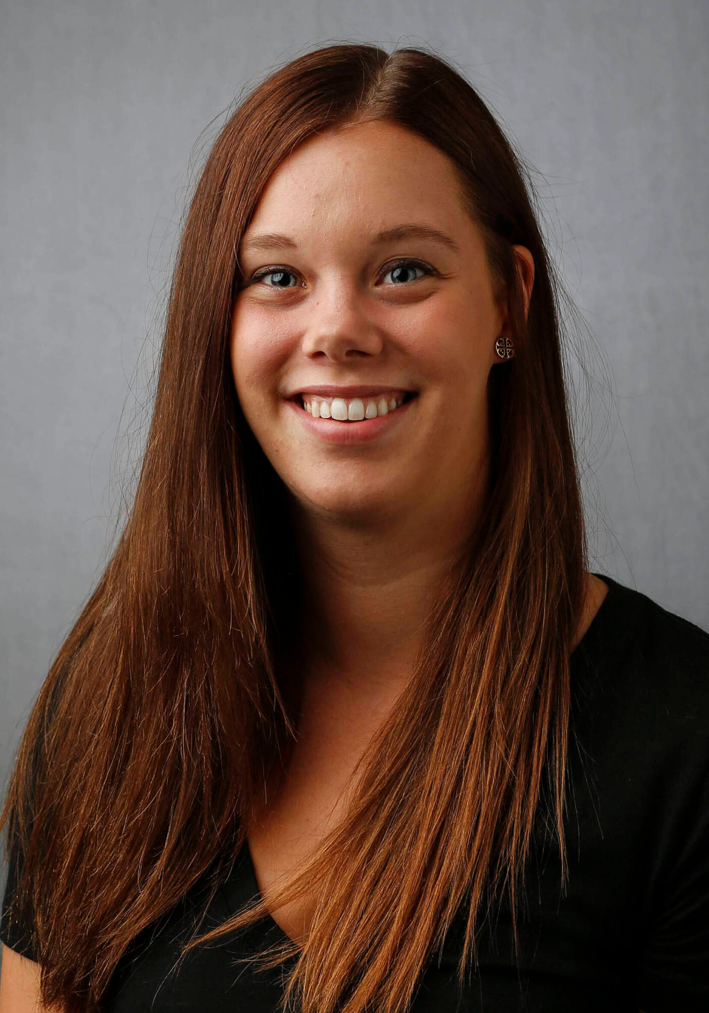 Olivia Kabacinski - Women's Swim & Dive 2015-16 - Iowa Hawkeyes ...