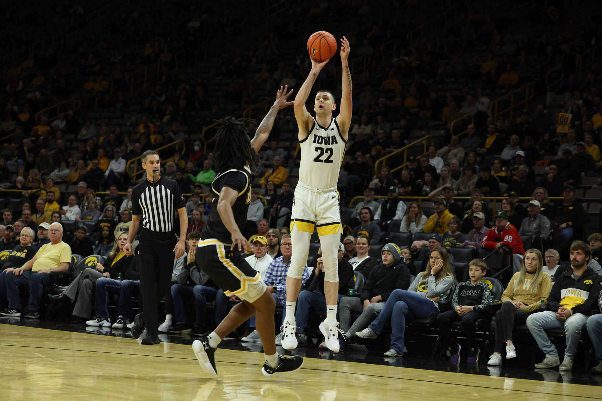 Iowa Tops UMBC, 103-81 - Iowa Hawkeyes Athletics - Official Athletics ...