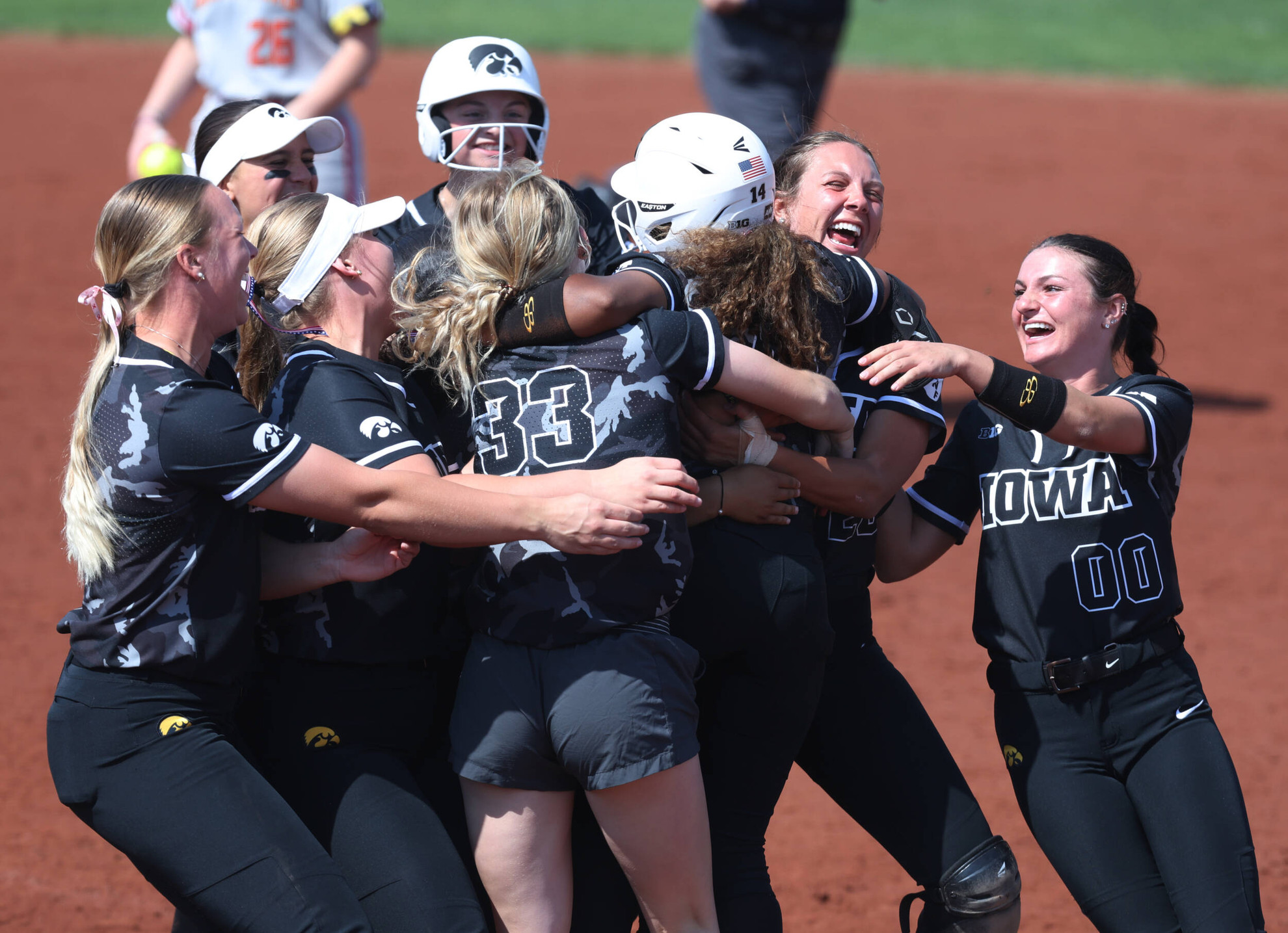 Photos: Iowa Softball vs Maryland Game #3 04/15/2023 - Iowa Hawkeyes ...