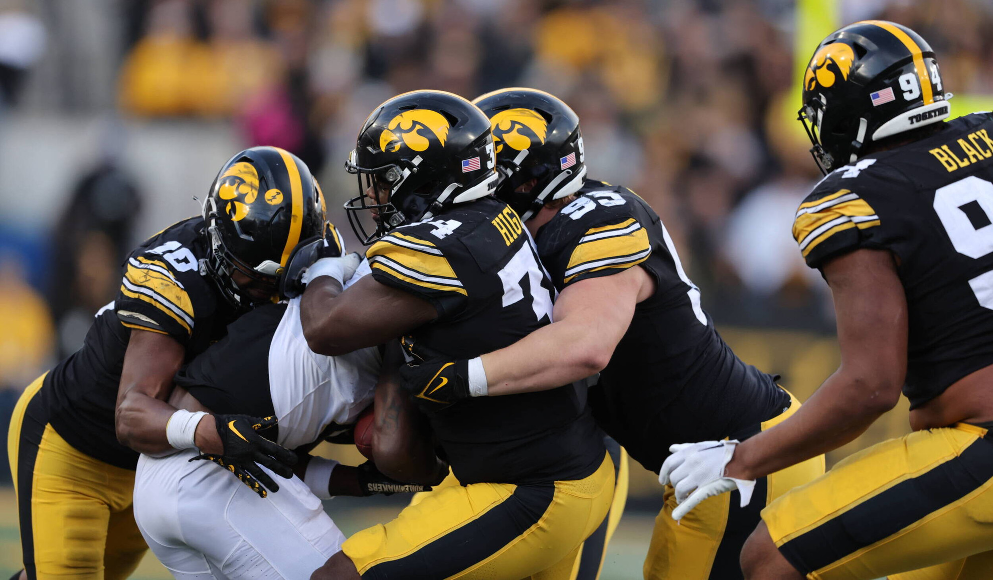 Hawkeyes Win Homecoming Game - Iowa Hawkeyes Athletics - Official ...