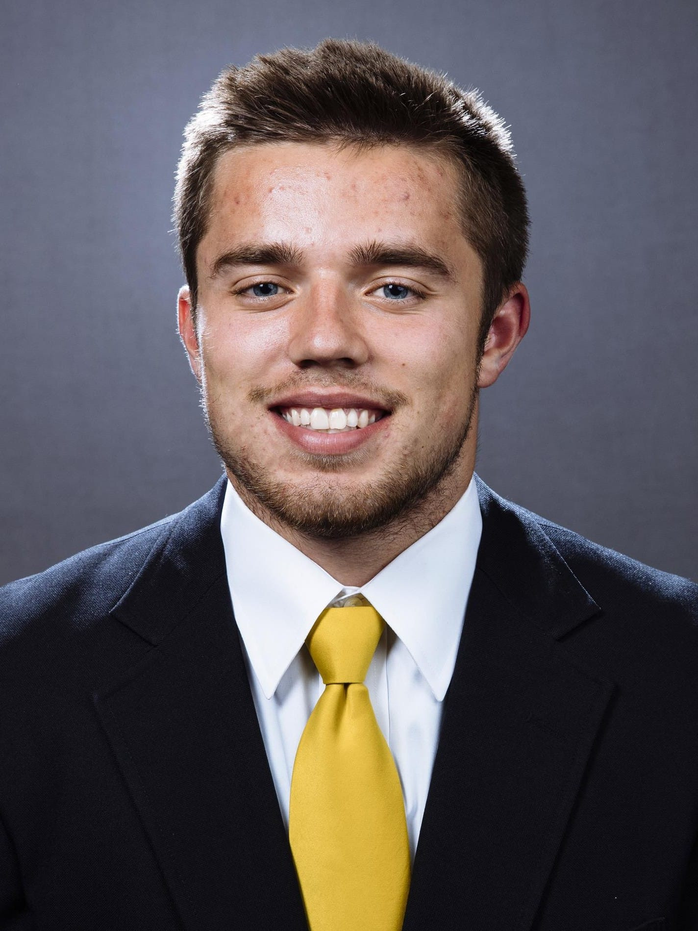 Nick Easley - Football 2017-18 - Iowa Hawkeyes Athletics - Official ...