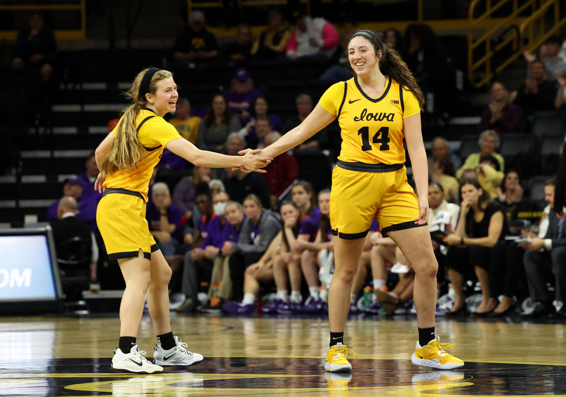 Game Notes: No. 4/6 Iowa at Drake - Iowa Hawkeyes Athletics - Official ...