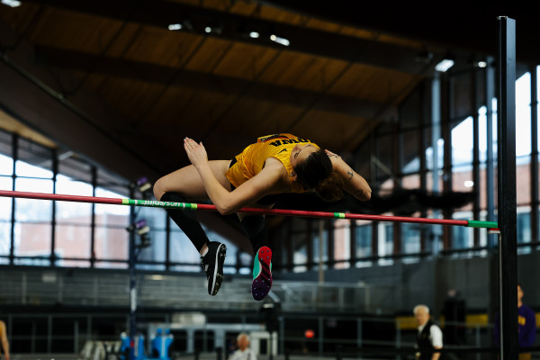 Walker Improves School Record at Black & Gold Invite – University of ...