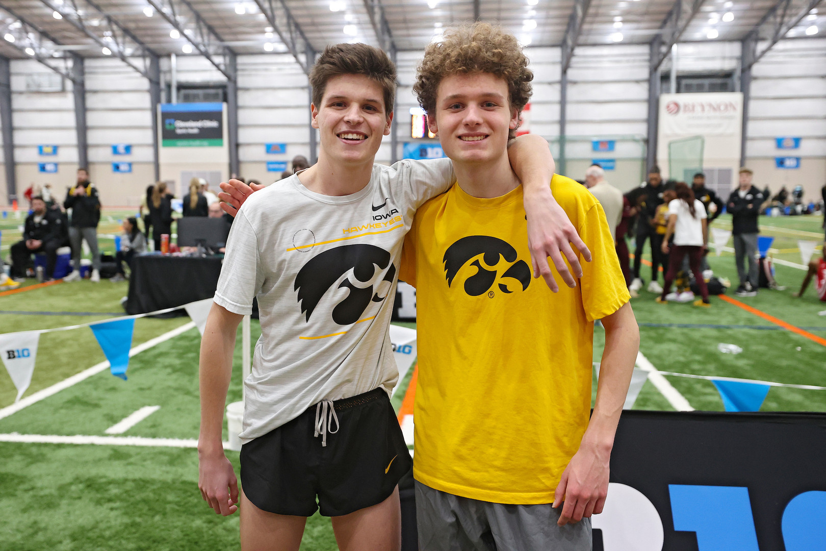Murphy, Trattner Join Iowa’s All-Time 10K List at Stanford – University ...