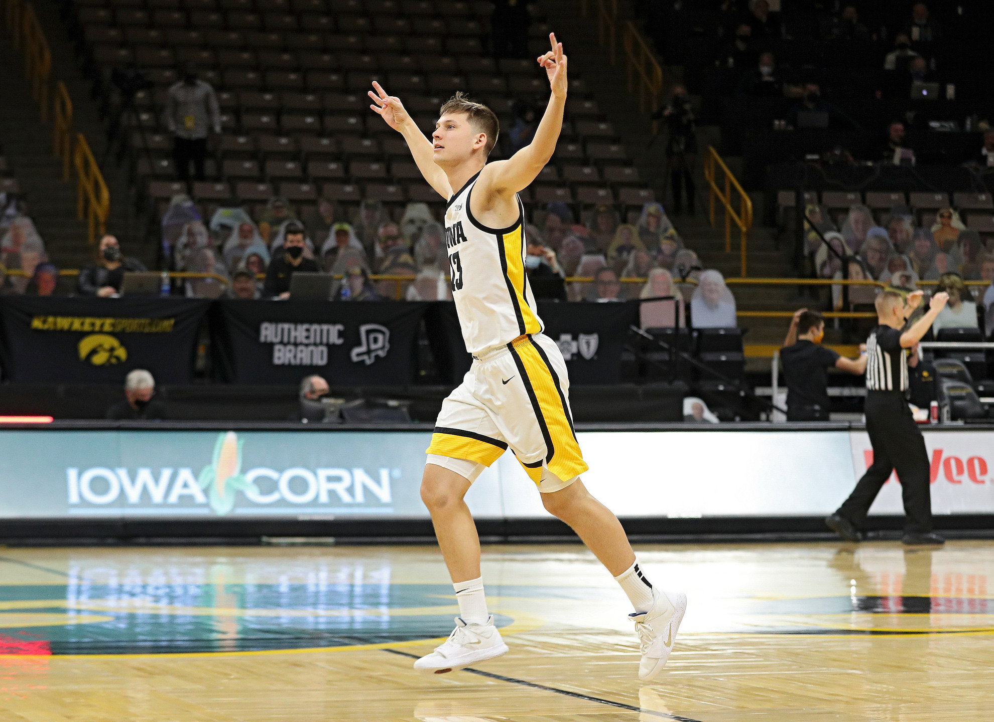 Austin Ash Returns, Earns Scholarship - Iowa Hawkeyes Athletics ...
