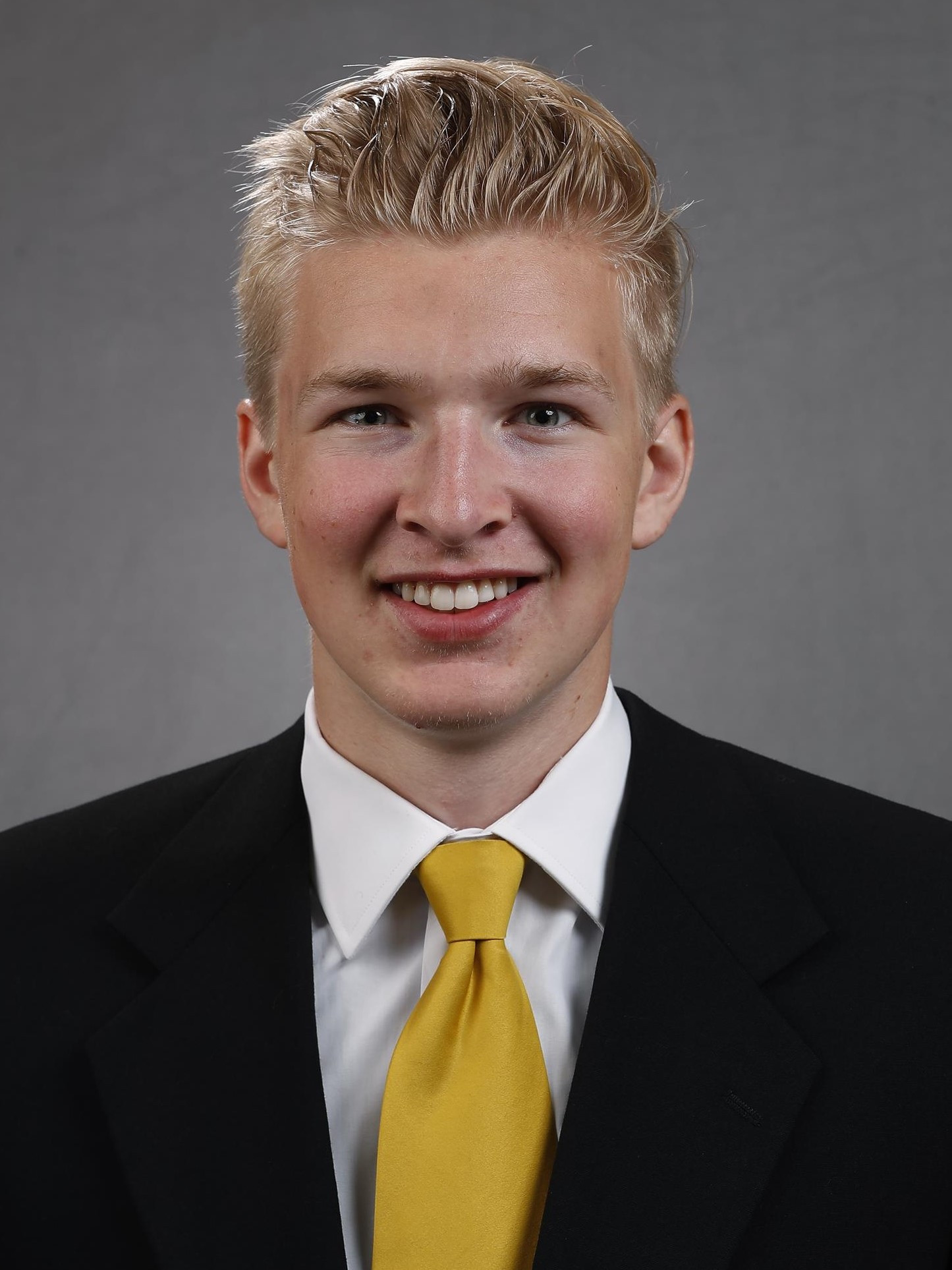 Connor Kapisak - Football 2018-19 - Iowa Hawkeyes Athletics - Official ...