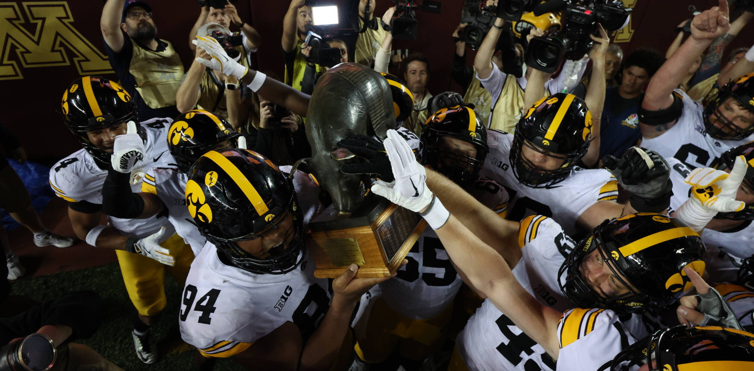 Hawkeyes Bring Home the Bacon; Defeat Minnesota 31-14 – University of ...