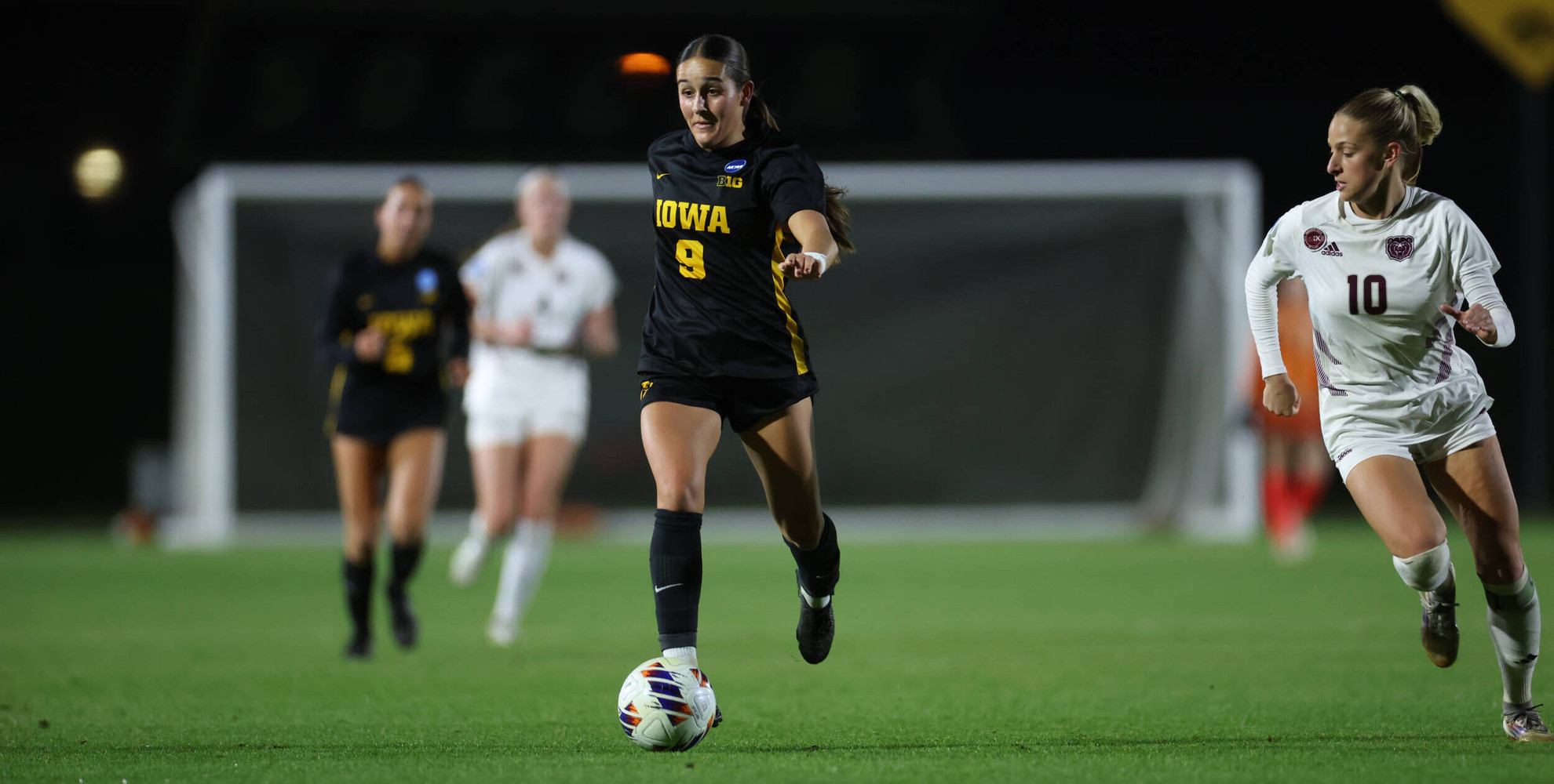 Hawkeyes Beat Missouri State, Advances To Round of 32 - Iowa Hawkeyes ...