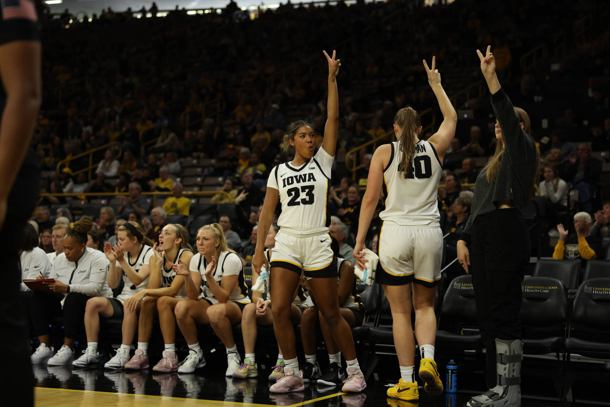 WBB Game Notes: Drake - Iowa Hawkeyes Athletics - Official Athletics ...
