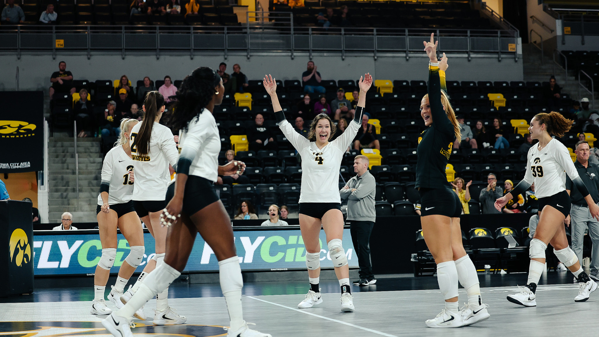 Iowa Beats Illinois State for Third Straight Sweep - Iowa Hawkeyes ...