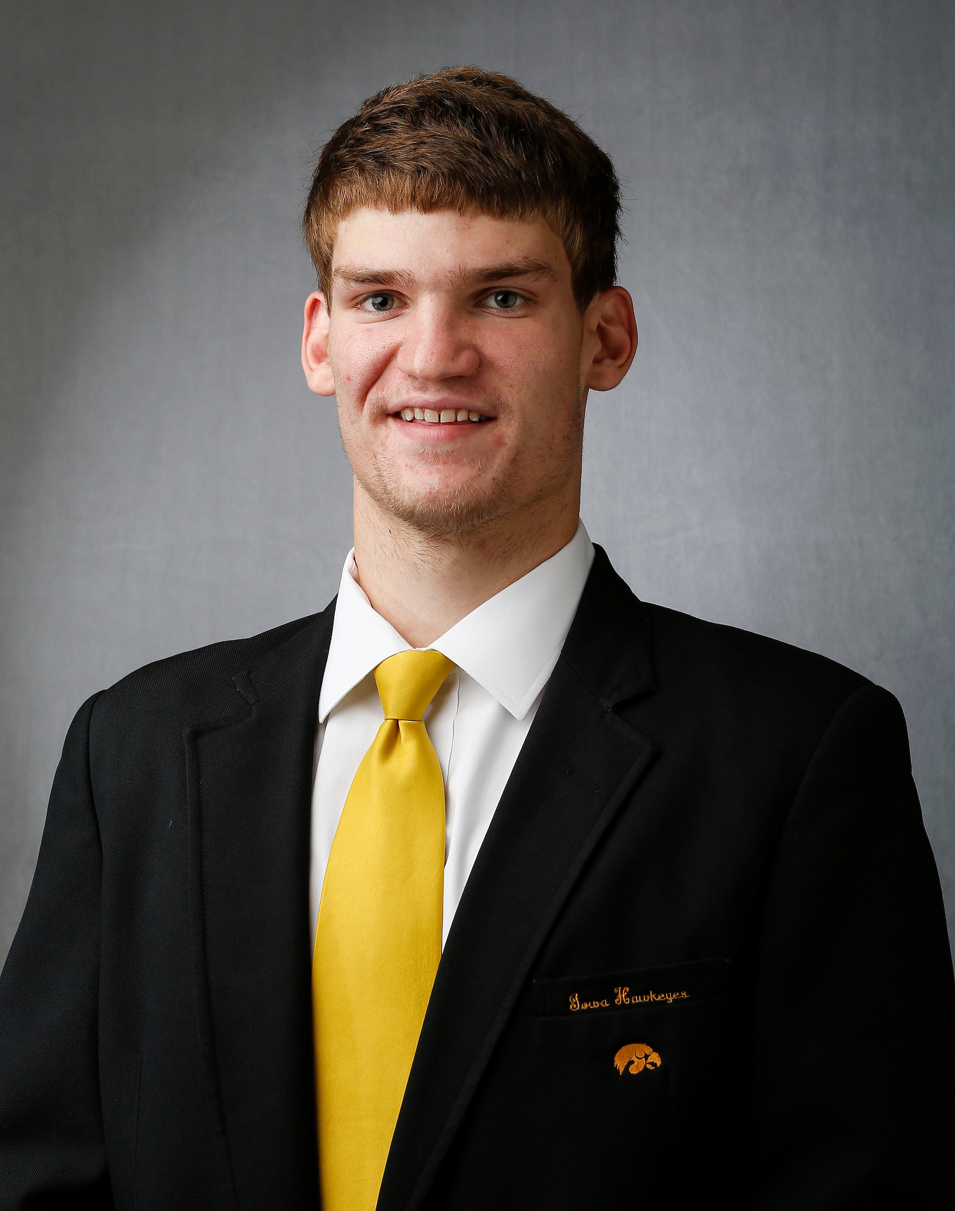 Adam Woodbury - Men's Basketball 2015-16 - Iowa Hawkeyes Athletics ...