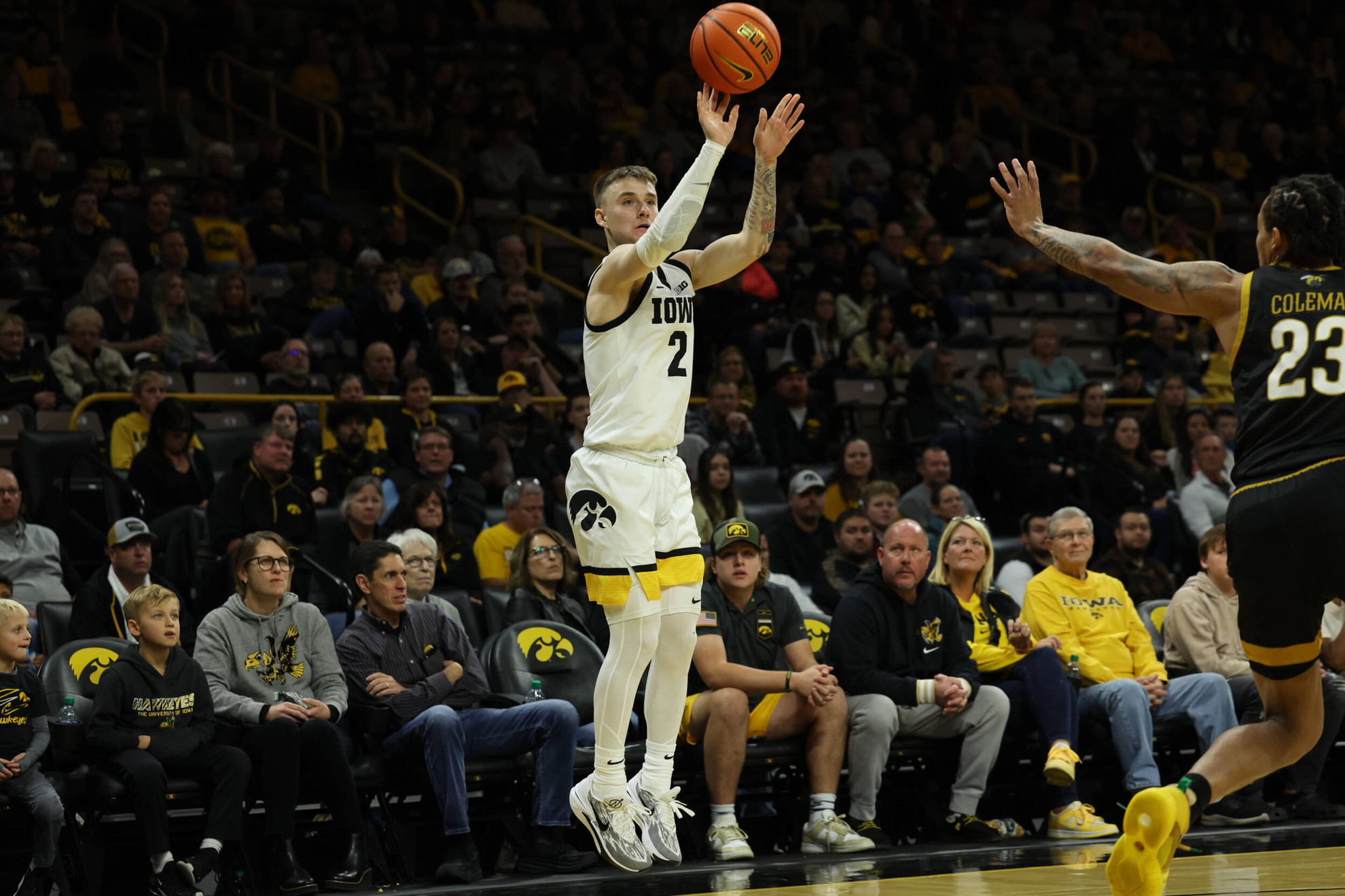 Iowa Tops Alabama State, 98-67 - Iowa Hawkeyes Athletics - Official ...