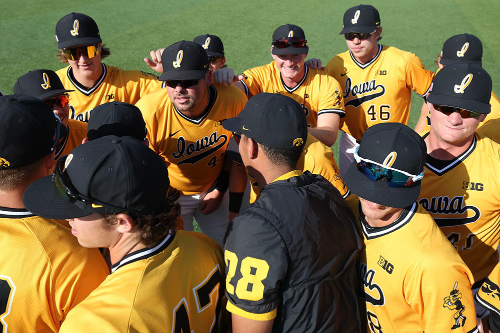 Hawkeyes Release Complete 2024 Schedule - Iowa Hawkeyes Athletics ...