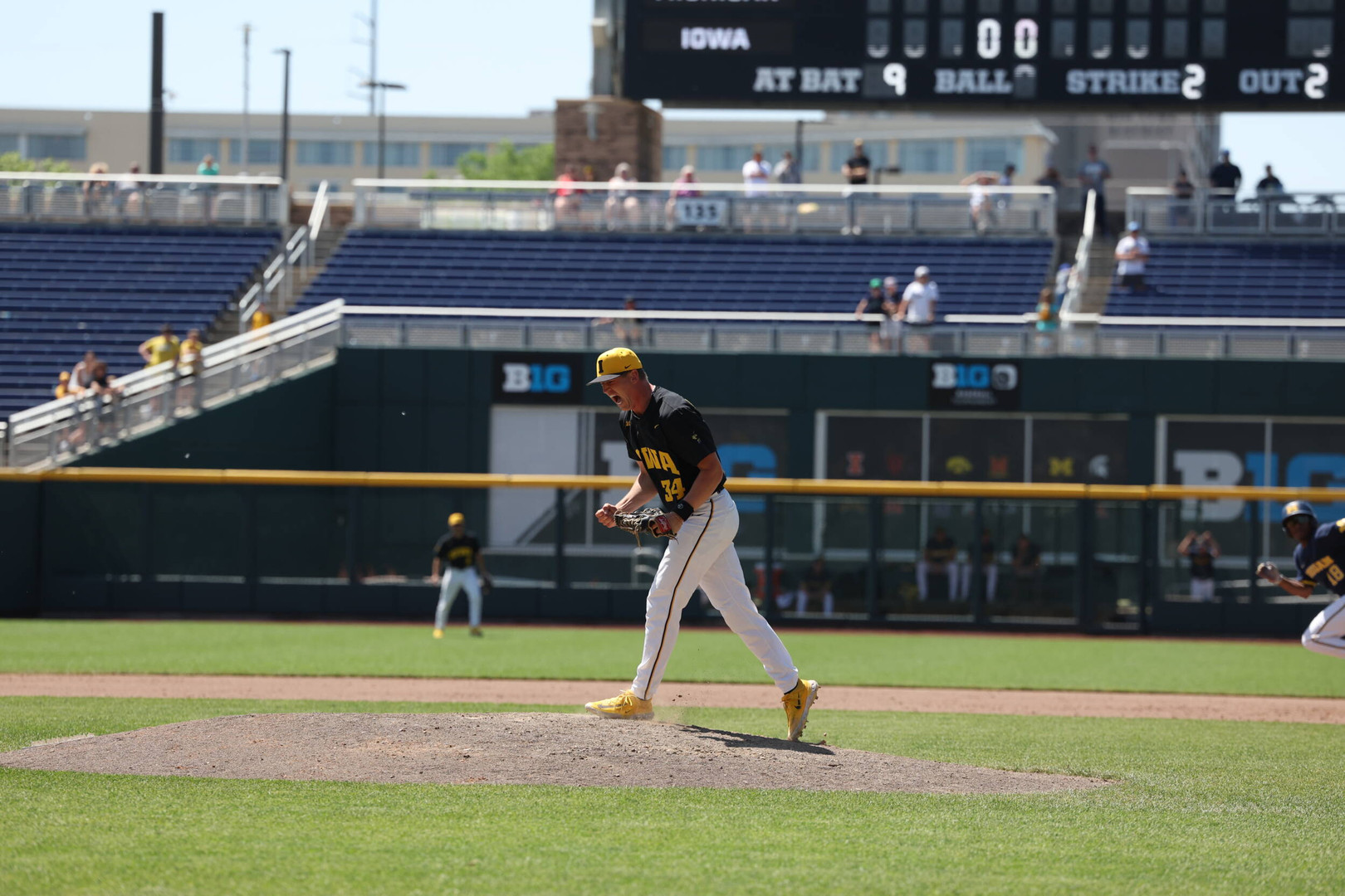 Hawkeyes Headed to B1G Championship – University of Iowa Athletics