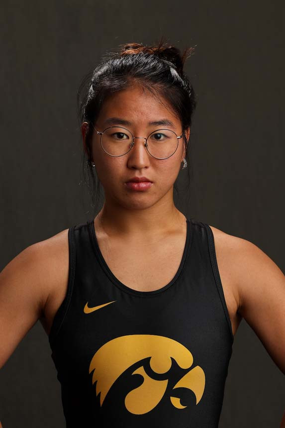 Esther Han - Women's Wrestling 2022-23 - Iowa Hawkeyes Athletics ...