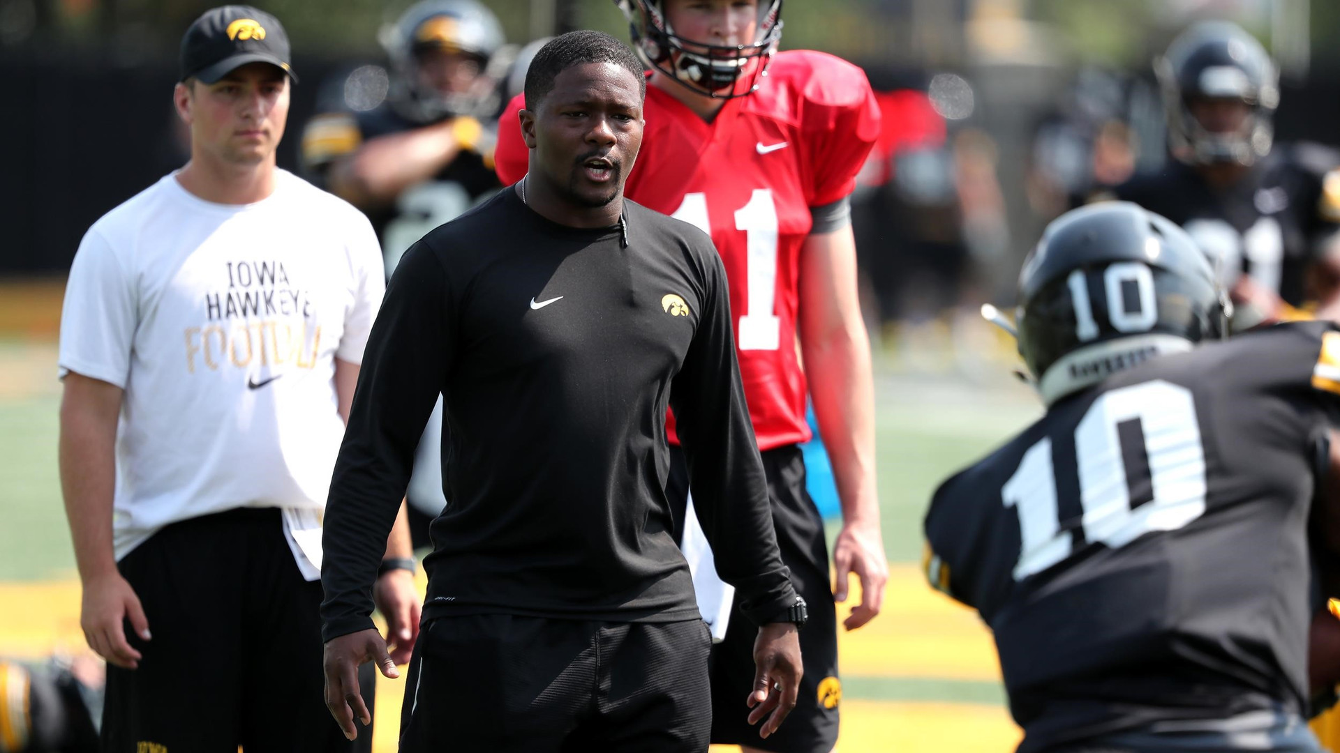 Foster Continuing the Tough Running Back Tradition – University of Iowa ...