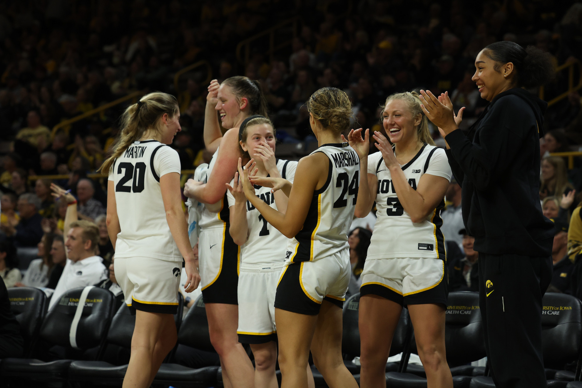 No. 4 Hawkeyes Bounce Bowling Green - Iowa Hawkeyes Athletics ...