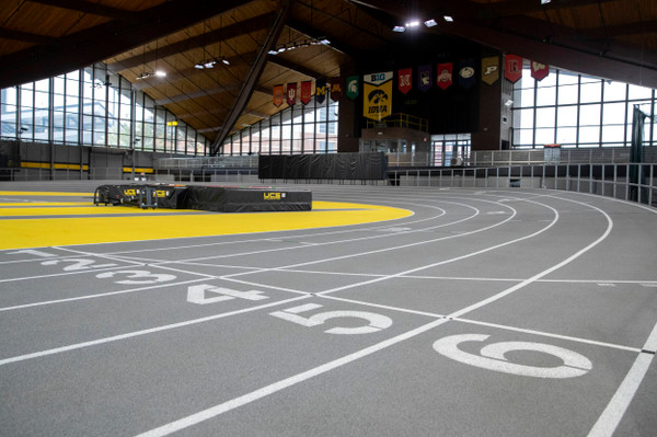 Hawkeye Indoor Track – University of Iowa Athletics
