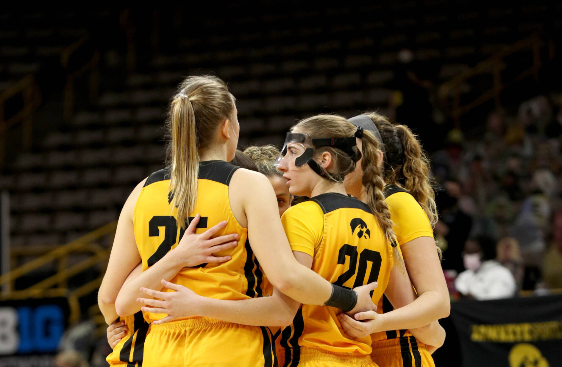 Hawkeyes Fall to No. 11 Ohio State - Iowa Hawkeyes Athletics - Official ...