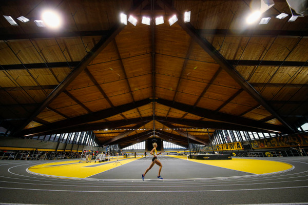 Hawkeye Indoor Track – University of Iowa Athletics
