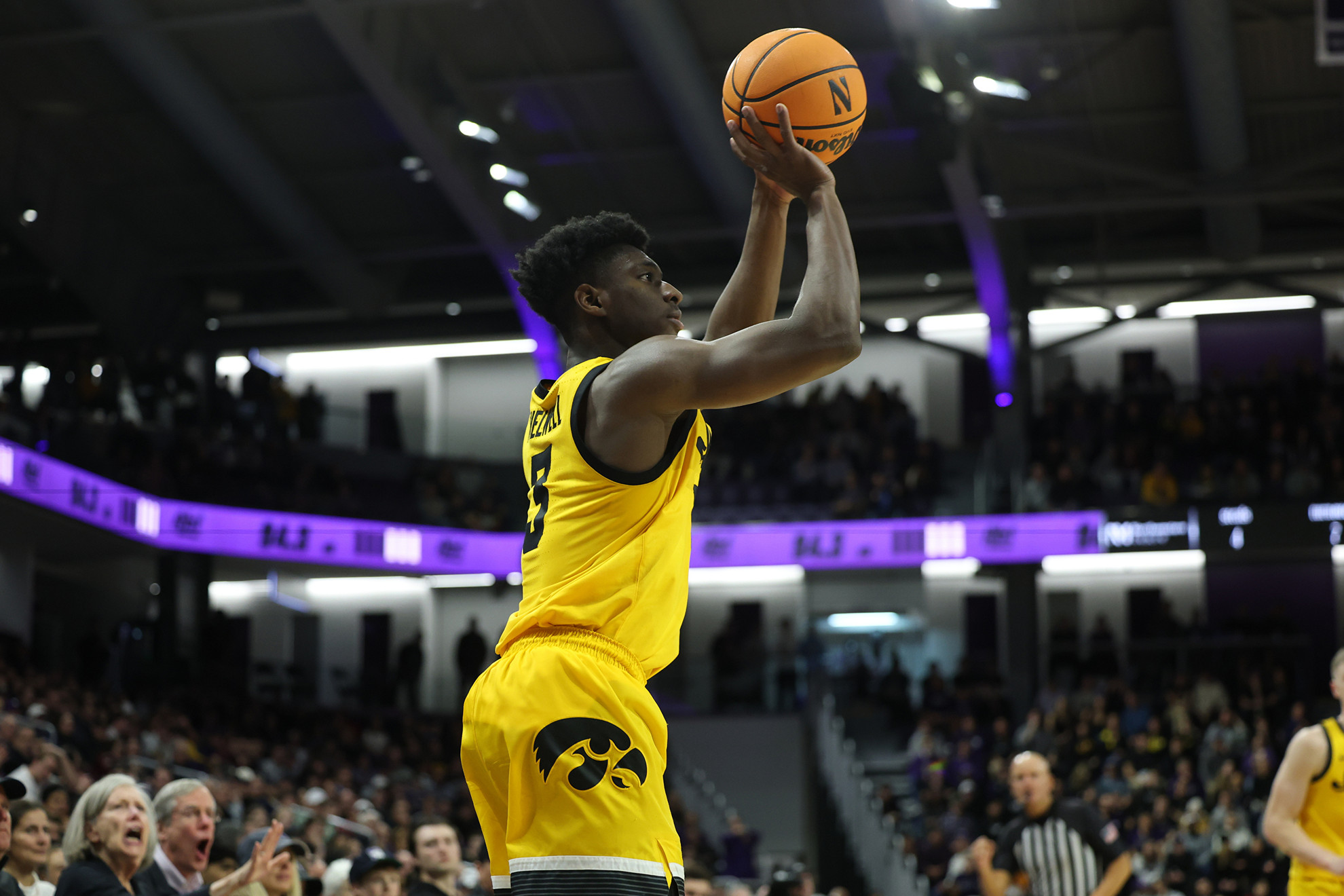 Hawkeyes Fall at Northwestern - Iowa Hawkeyes Athletics - Official ...
