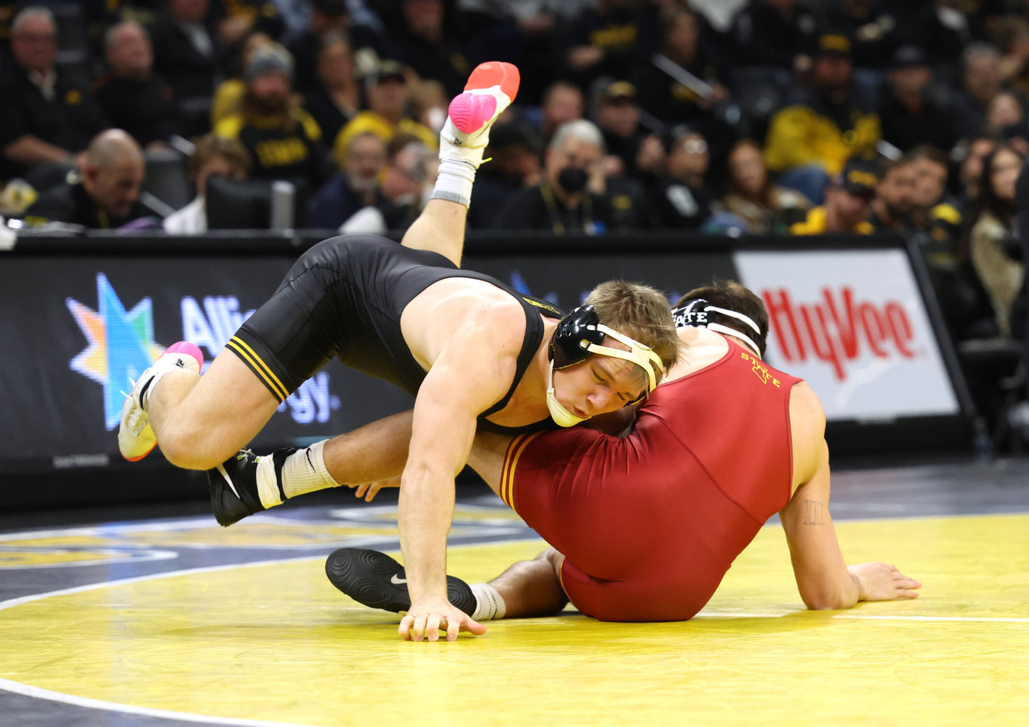 Photos: Iowa Wrestling vs Iowa State in the Iowa Corn Cy-Hawk Series 12 ...