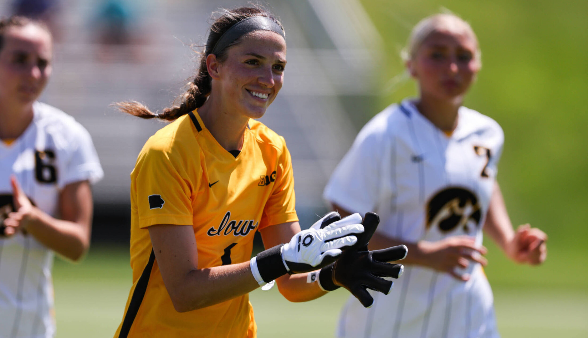 Enneking Wins Big Ten Goalkeeper of the Week – University of Iowa Athletics