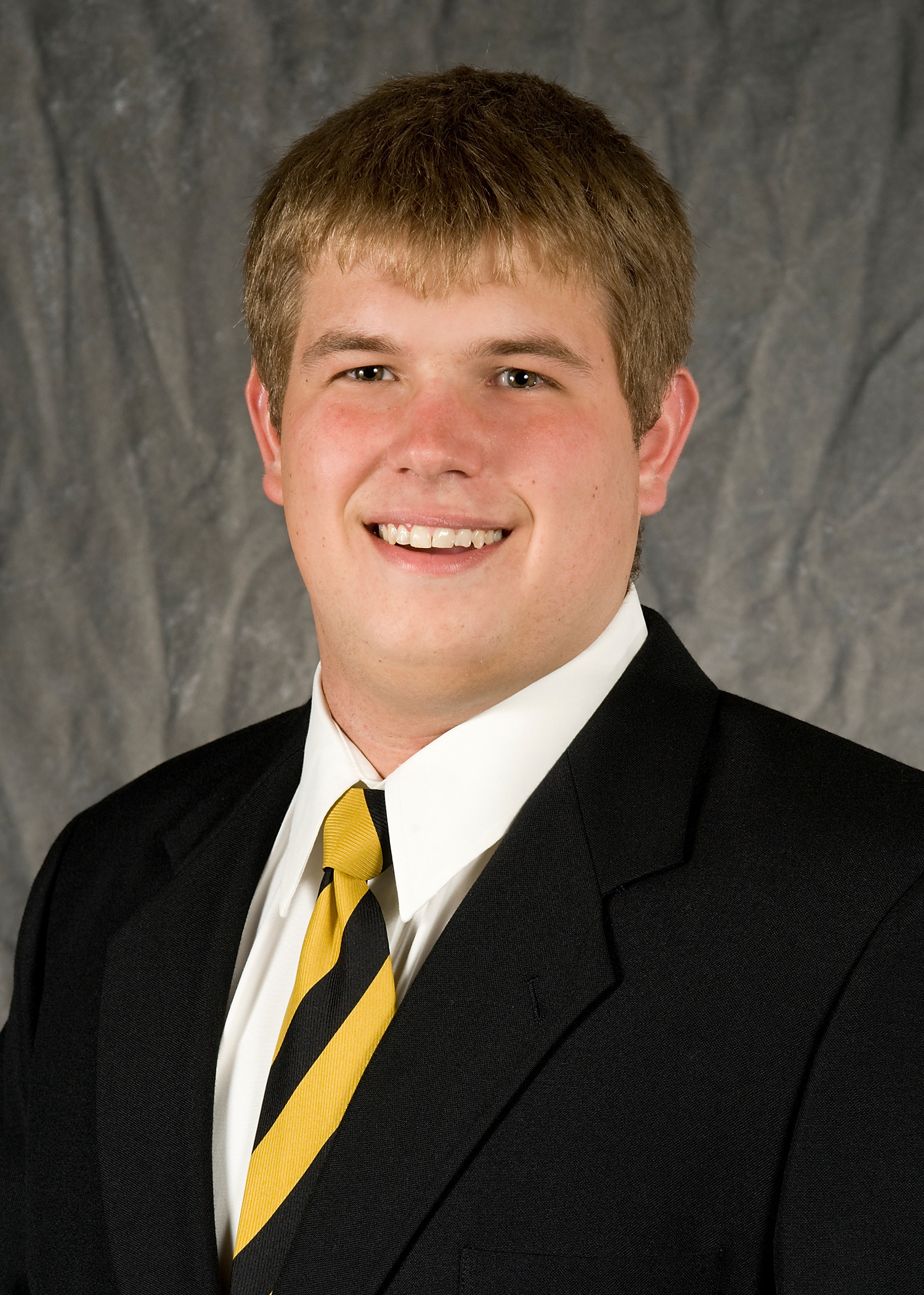 Brennan Cougill - Men's Basketball 2009-10 - Iowa Hawkeyes Athletics ...