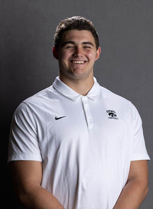Chase Brackney - Football 2023-24 - Iowa Hawkeyes Athletics - Official ...