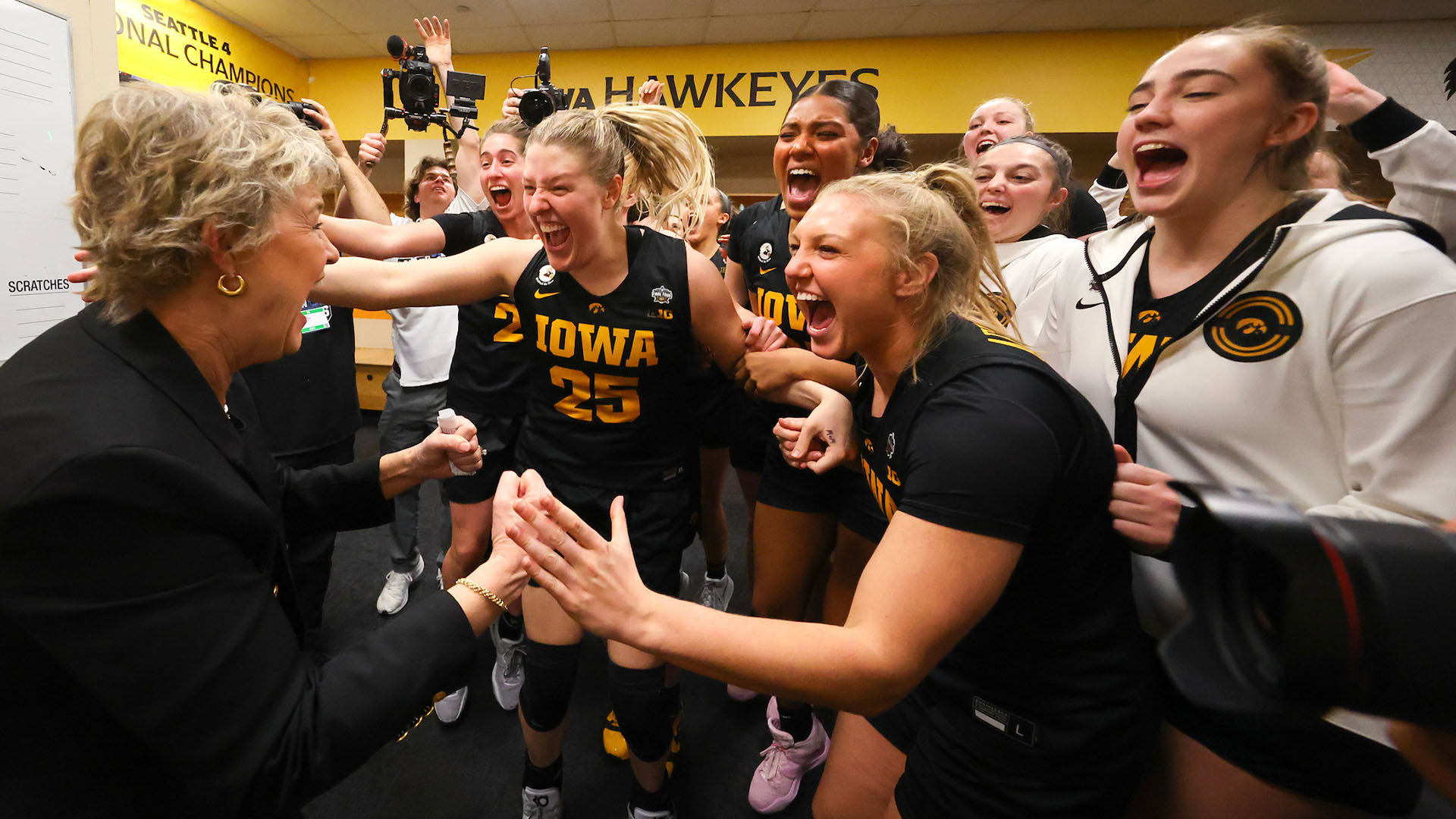Iowa To Hold WBB National Championship Watch Party - Iowa Hawkeyes ...