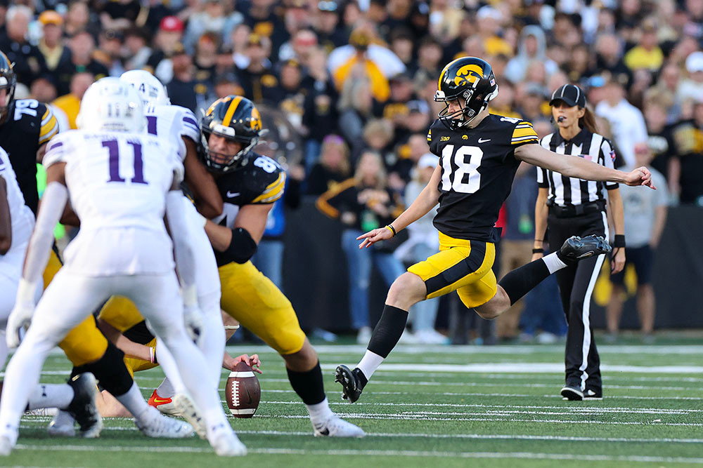 Stevens Earns B1G Weekly Honor - Iowa Hawkeyes Athletics - Official ...