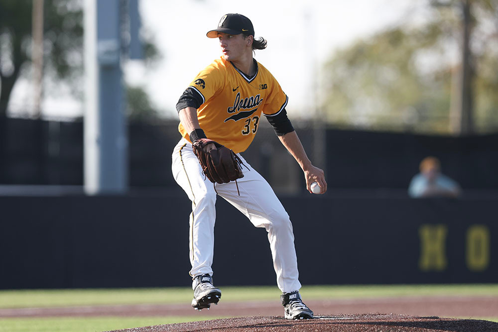 Obermueller Selected by Texas in 19th Round of MLB Draft – University of Iowa Athletics