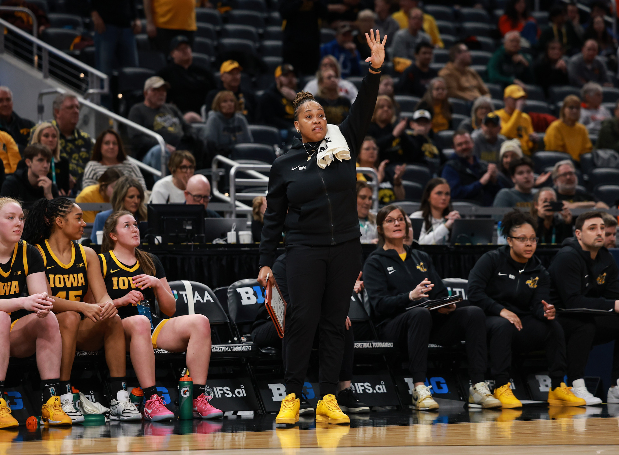 Harmon Named to ABIS Head Coach Watch List - Iowa Hawkeyes Athletics ...