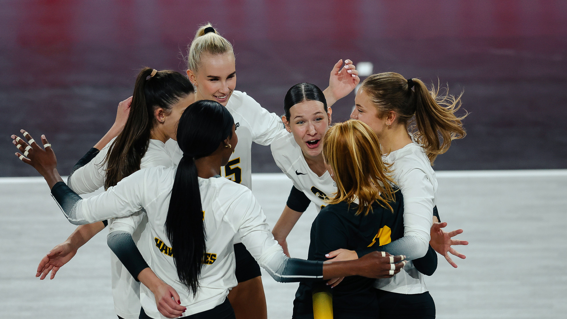 Hawkeyes' Comeback Halted by Wolverines - Iowa Hawkeyes Athletics ...