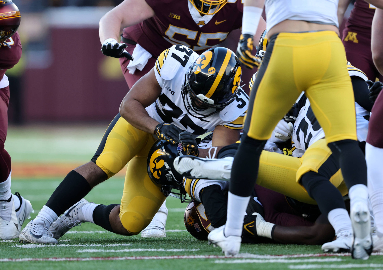 Iowa Football Names 2023 Player Council – University of Iowa Athletics