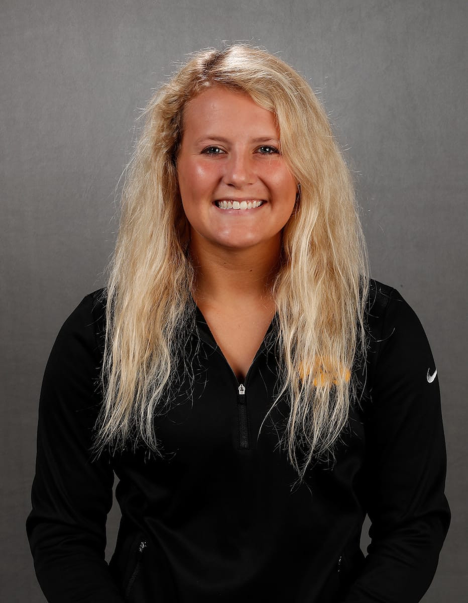 Havyn Monteer - Softball 2016-17 - Iowa Hawkeyes Athletics - Official ...