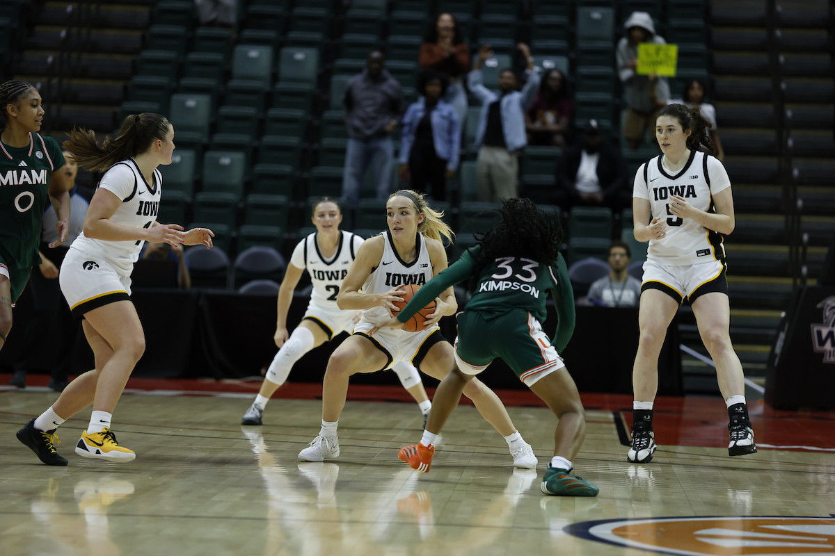 Hawkeyes Sneak Past Canes - Iowa Hawkeyes Athletics - Official ...