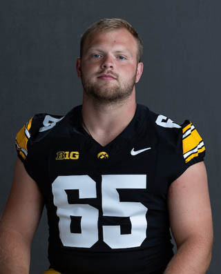 Logan Jones - Football 2025-26 - Iowa Hawkeyes Athletics - Official ...