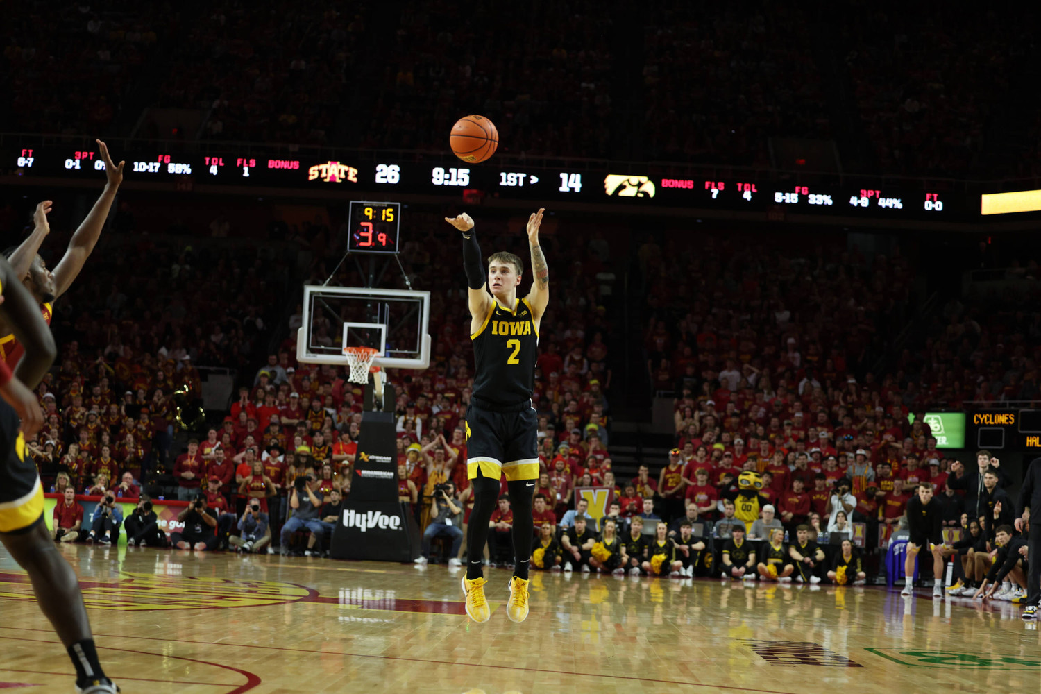 Hawkeyes Fall at Iowa State – University of Iowa Athletics